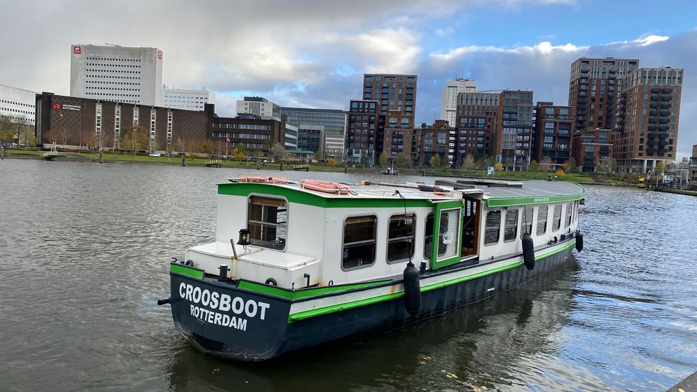 Rotterdam laat de Croosboot schieten, Amsterdam grijpt zijn kans - Rijnmond