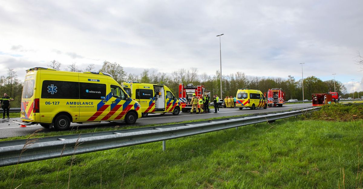 Drie gewonden bij ernstig ongeluk A50 - Omroep Gelderland