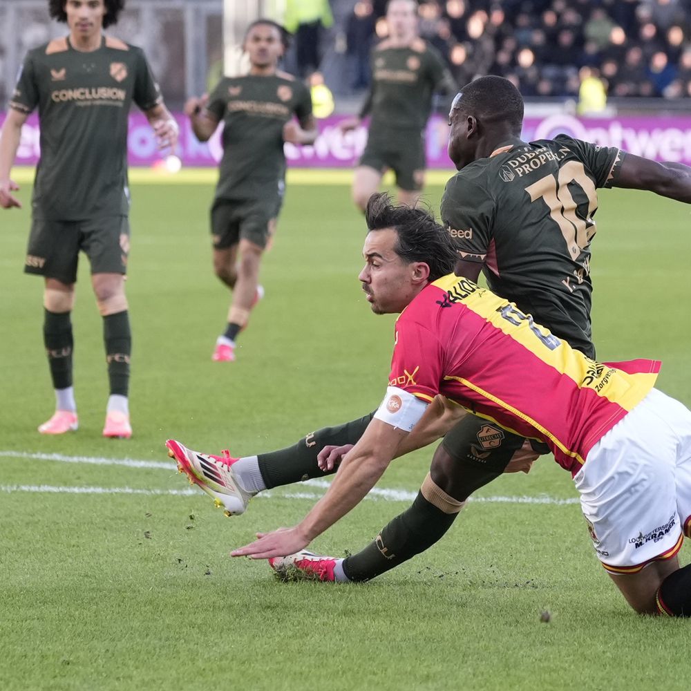 Lees en luister terug: FC Utrecht verspeelt voorsprong bij Go Ahead ...