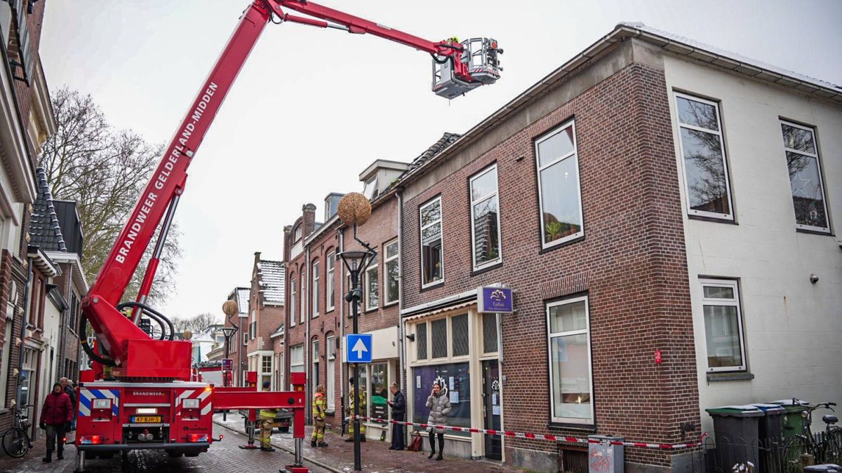 Woning en beautysalon ontruimd na alarmerende meting - Omroep Gelderland