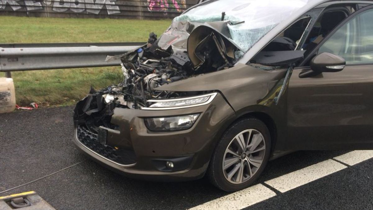 Gewonde bij ongeluk A2, weg weer vrij - Omroep Gelderland