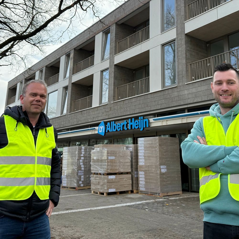 Van vakkenvuller tot baas: Michel Wösten opent nieuwe supermarkt in Klazienaveen - RTV Drenthe