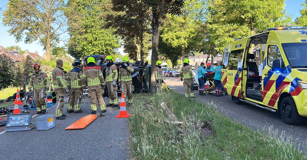 Automobilist ernstig gewond bij ongeval Panningen - L1 Nieuws