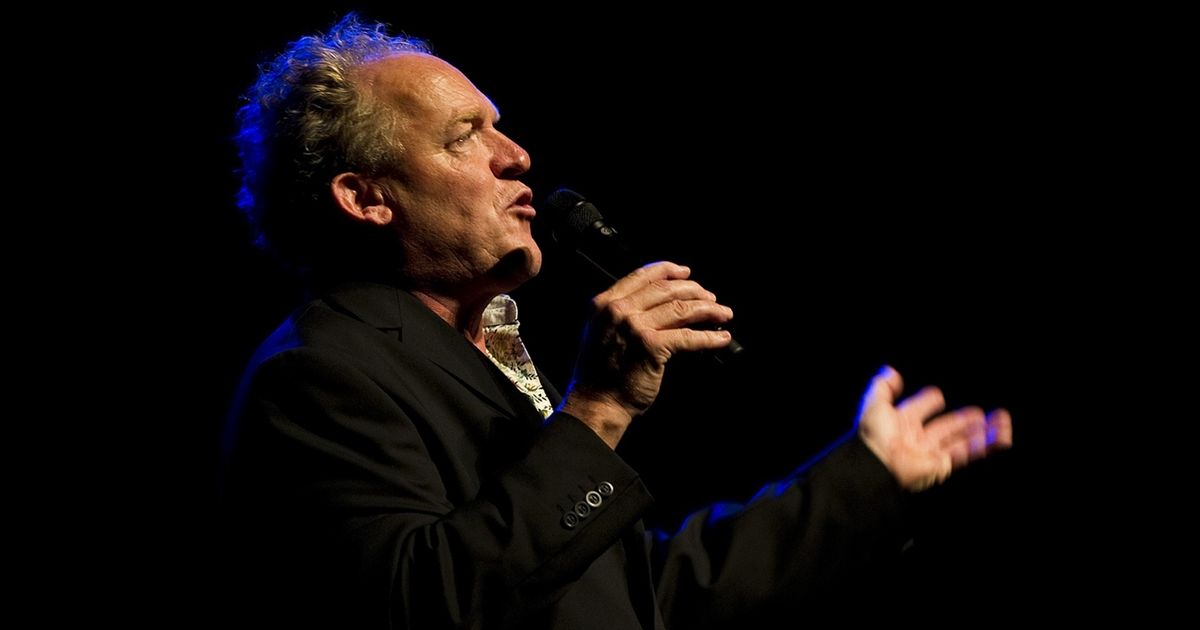 Bert Visscher blaast met nieuwe show 65 kaarsjes uit: 'Ik was totaal ...