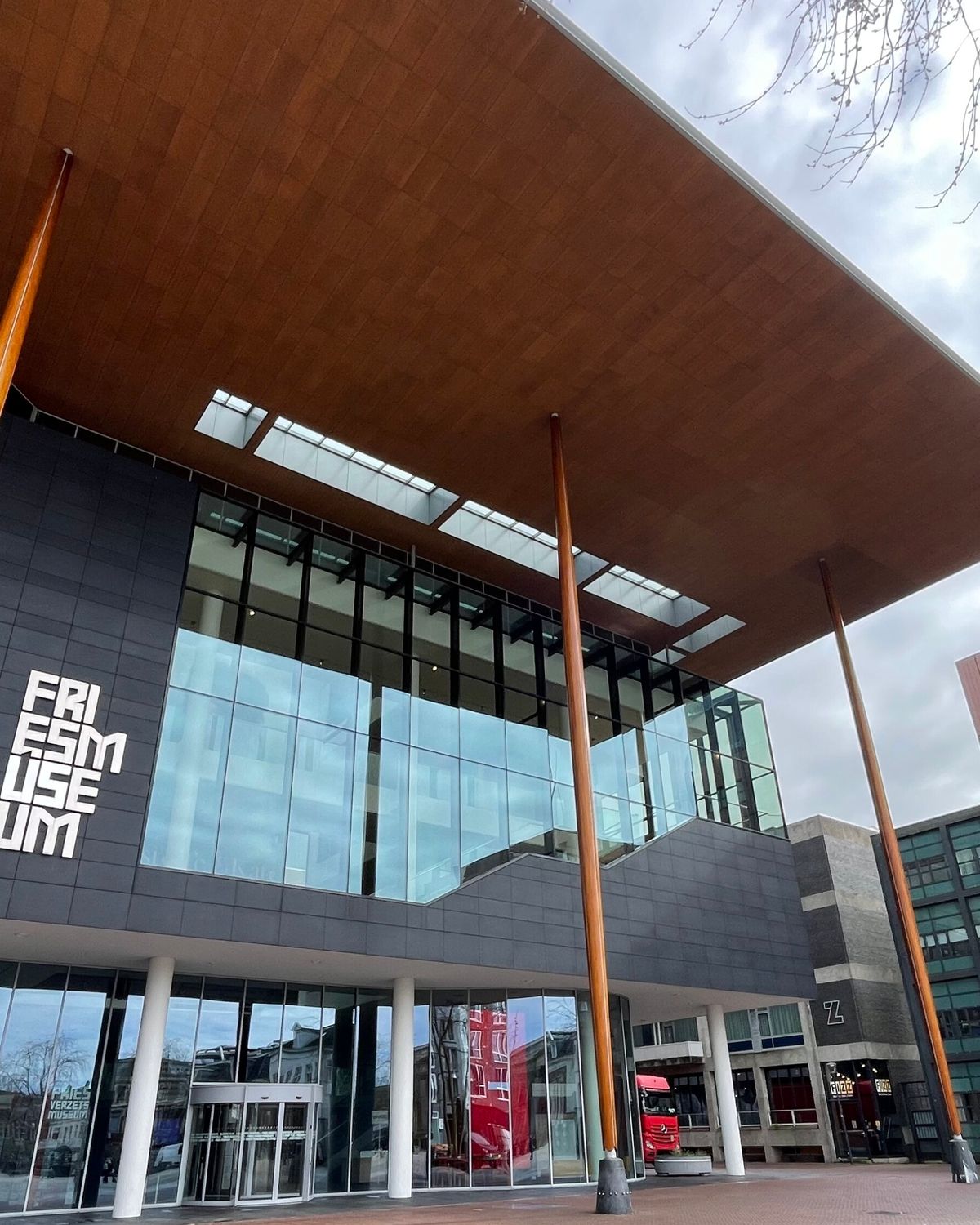 Fries Museum stelt iepening eksposysje út om feilichheidsrisiko's ...