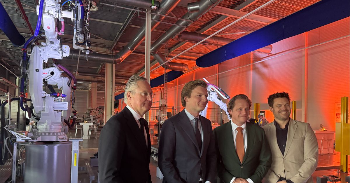 Limburgse ondernemers verkennen samenwerking met defensie bij VDL ...