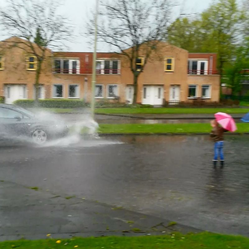 Waterpret en wateroverlast in Drenthe [video] - RTV Drenthe