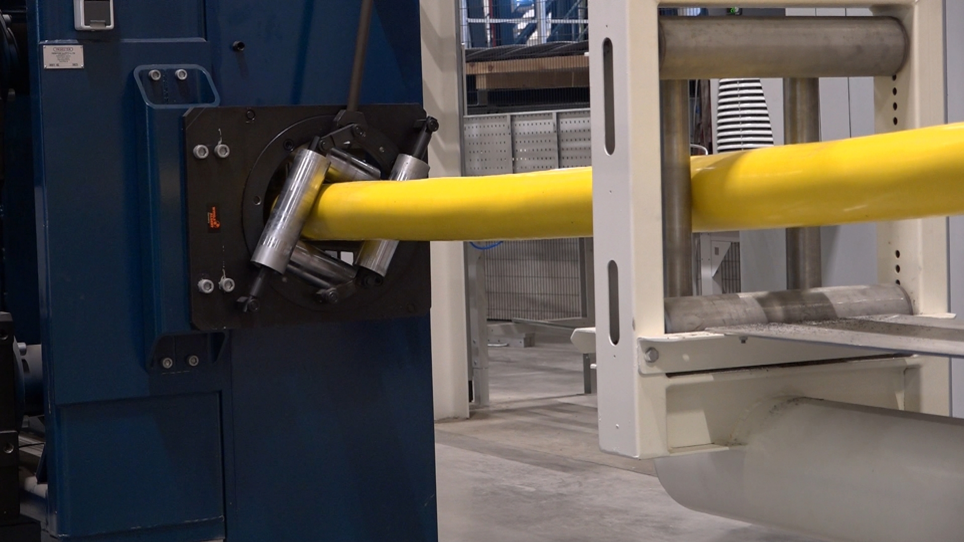 Kabel die 100 kilo per meter weegt rolt uit nieuwe fabriek in de ...