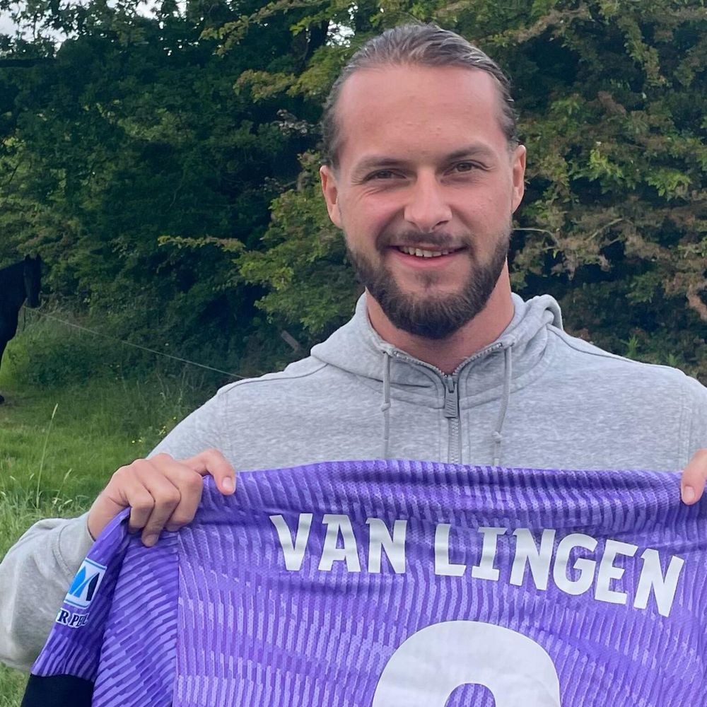 Under stroom en gjin lean, mar fuotballer Oege-Sietse van Lingen bliuwt ...