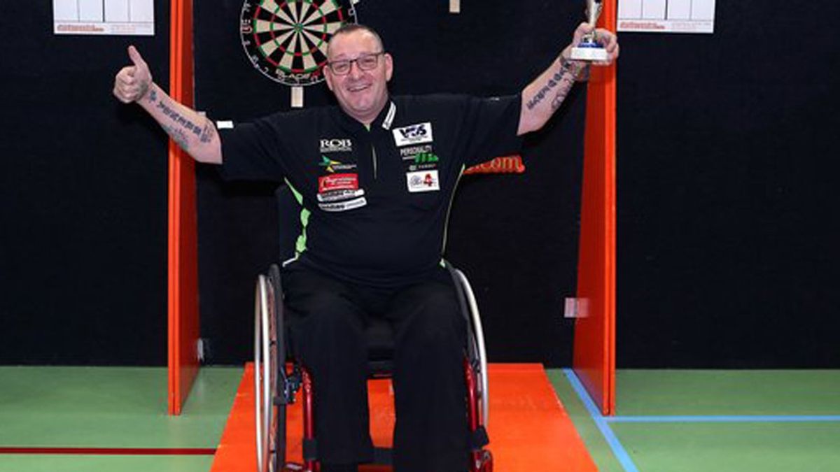 Gehandicapte darters gaan strijden voor plek op WK - Omroep West