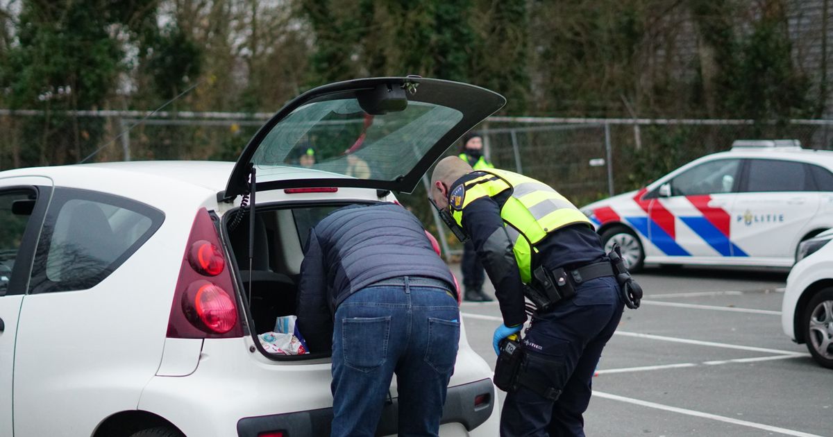 Preventief fouilleren blijft van kracht in Vlissingen: 'Aantal ...