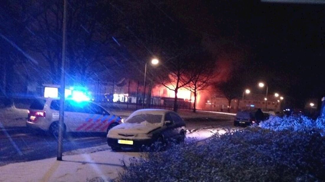 Grote brand winkelcentrum De Posten Enschede - Oost