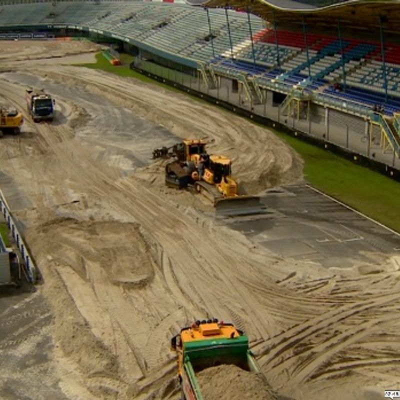 Kijk! Zo bouw je een motorcross-circuit voor een Grand Prix! - RTV Drenthe