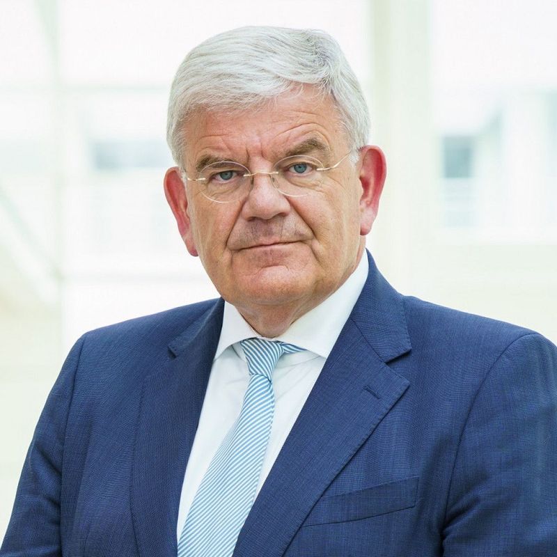 Van Zanen na rumoerige nacht Haagse Schilderswijk: 'Onze rust bewaren ...