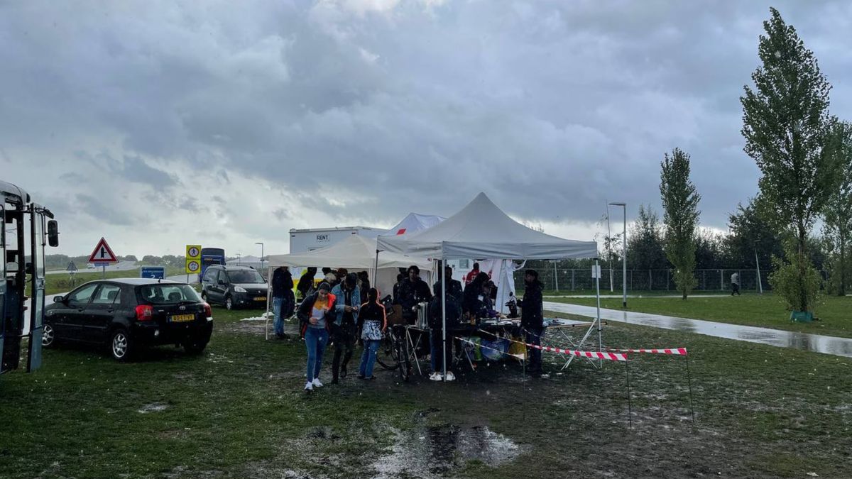 Kat-en-muisspel rond azc Ter Apel: ‘Handhaving is nog niet langs ...