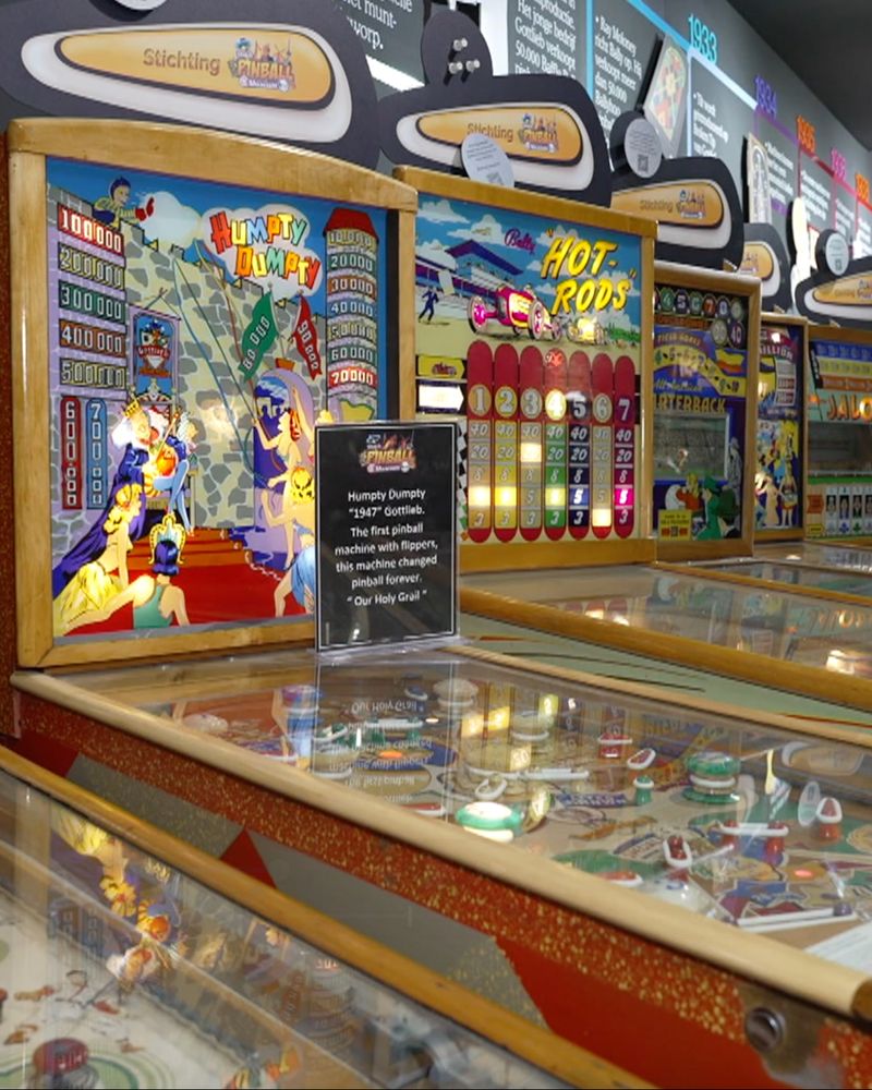 Gerard blij met heropening van zijn Pinball Museum, 'mijn langste potje ...