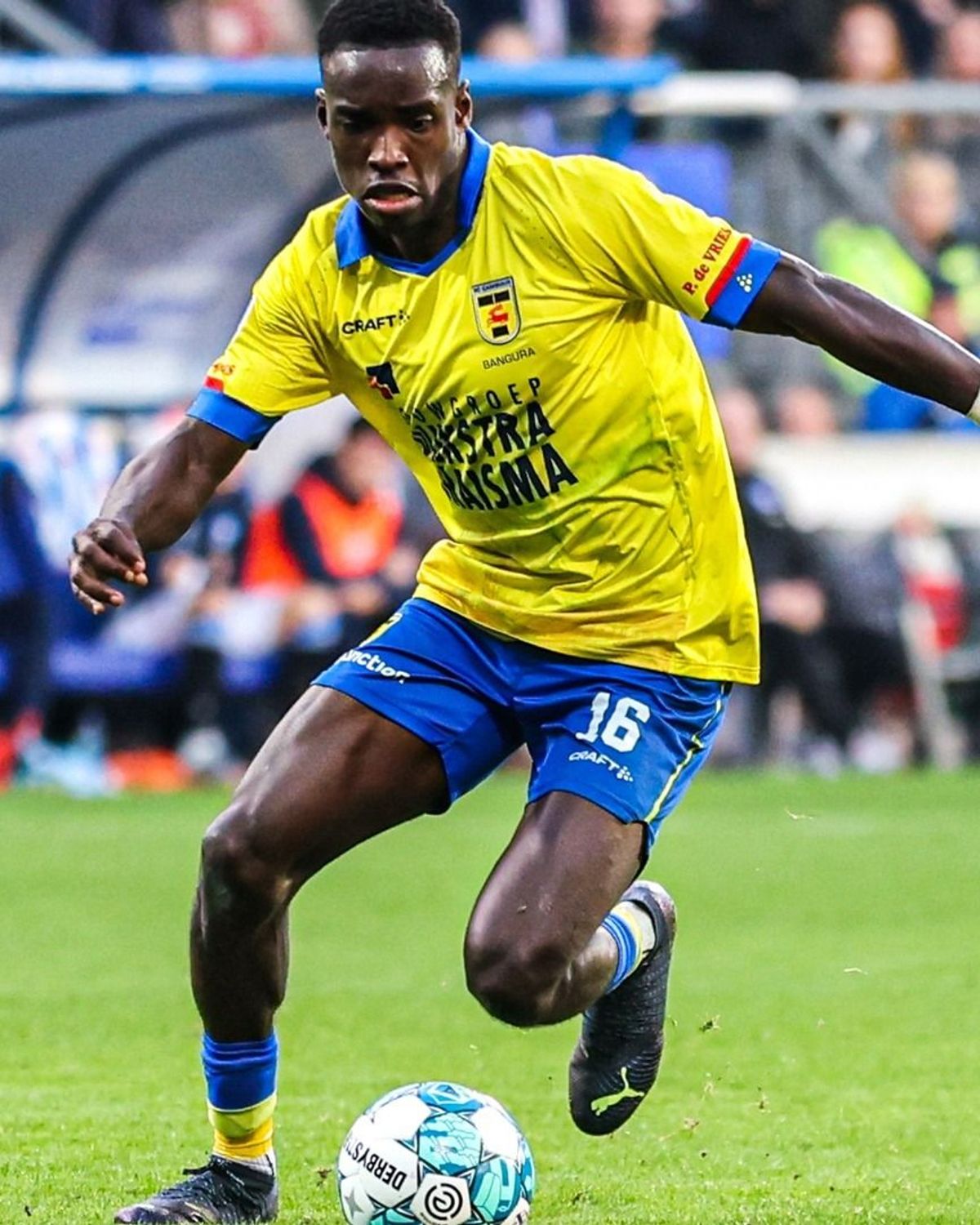 Buitenlandse clubs hebben interesse voor Cambuur-speler Alex Bangura ...