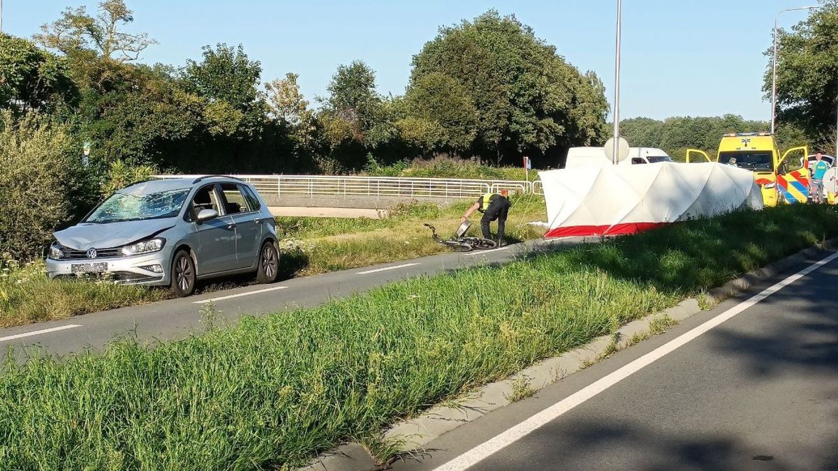 Fietsster (88) overleden bij aanrijding in Beltrum - Omroep Gelderland