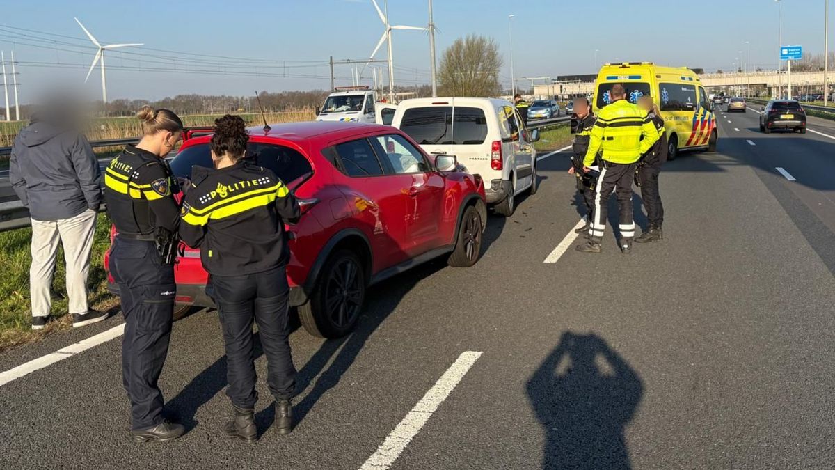 112-nieuws | Ongeluk op A12, files op snelwegen - Aanhoudingen na gewapende woningoverval ...
