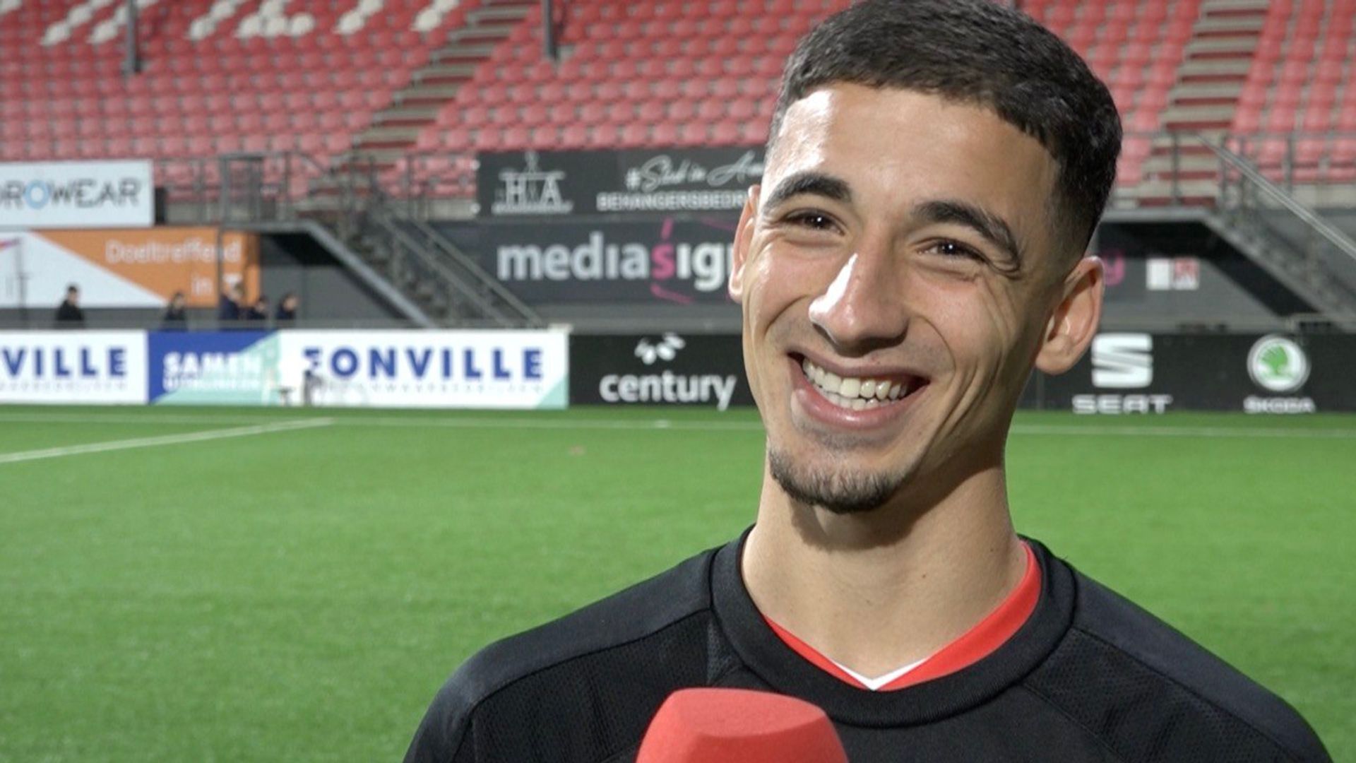 Bouchouari: 'Dolblij met mijn eerste goal voor FC Emmen en dit ...