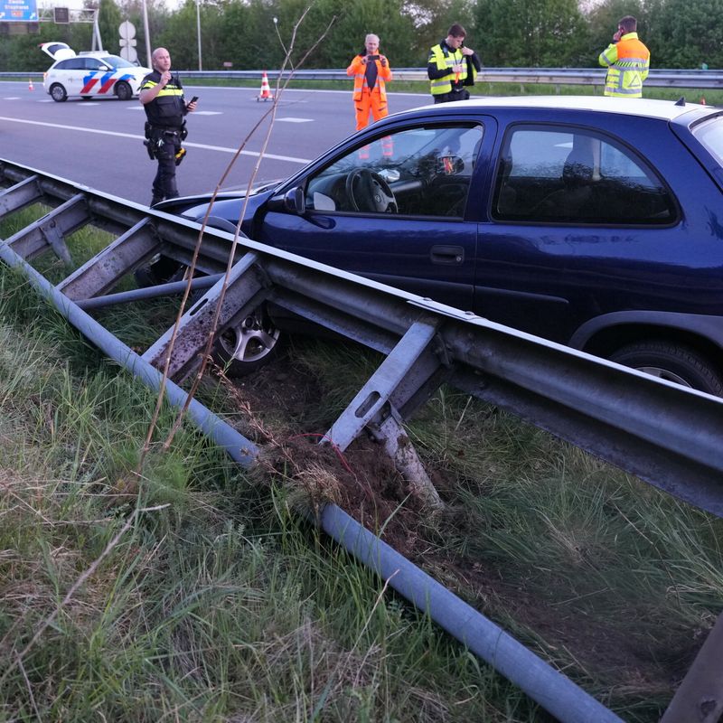 Ongeluk op A32 bij Meppel, waarschijnlijk spookrijder - RTV Drenthe