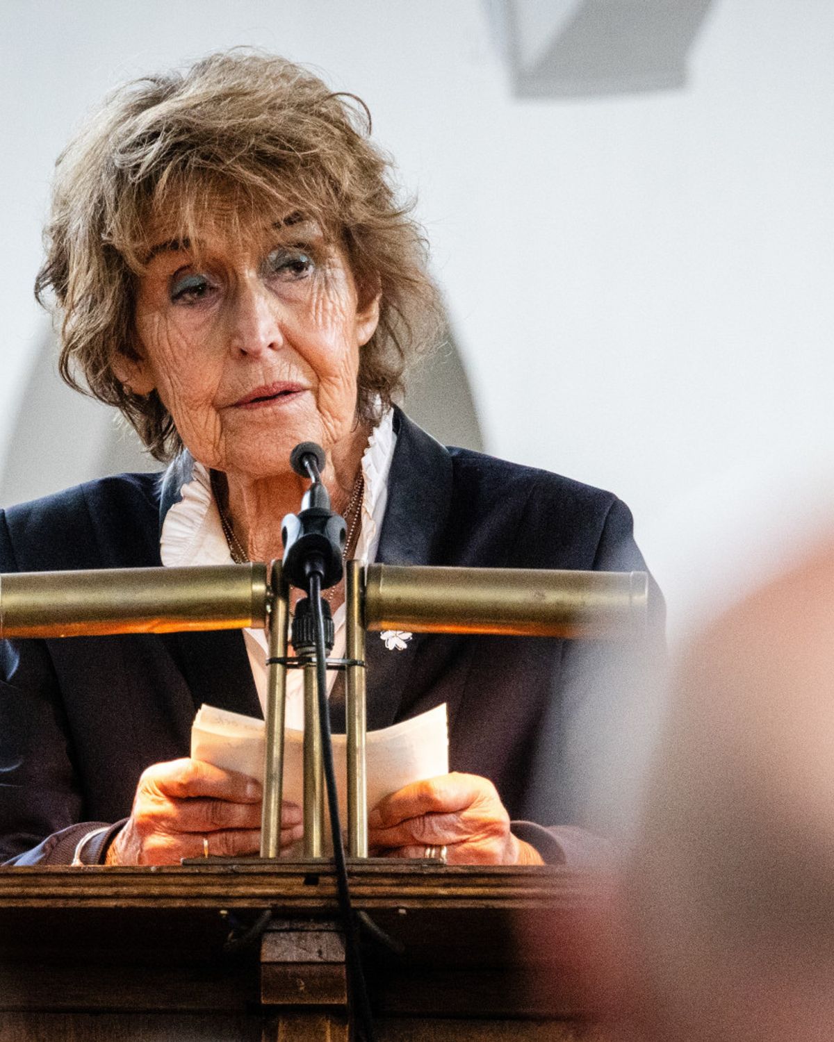 Schrijfster Yvonne Keuls (93) overleden: 'Nederland verliest met haar ...