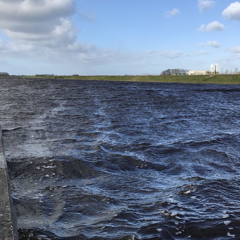 Zwemmen in rivier of kanaal? 'Pas op voor sterke stroming' - RTV Drenthe