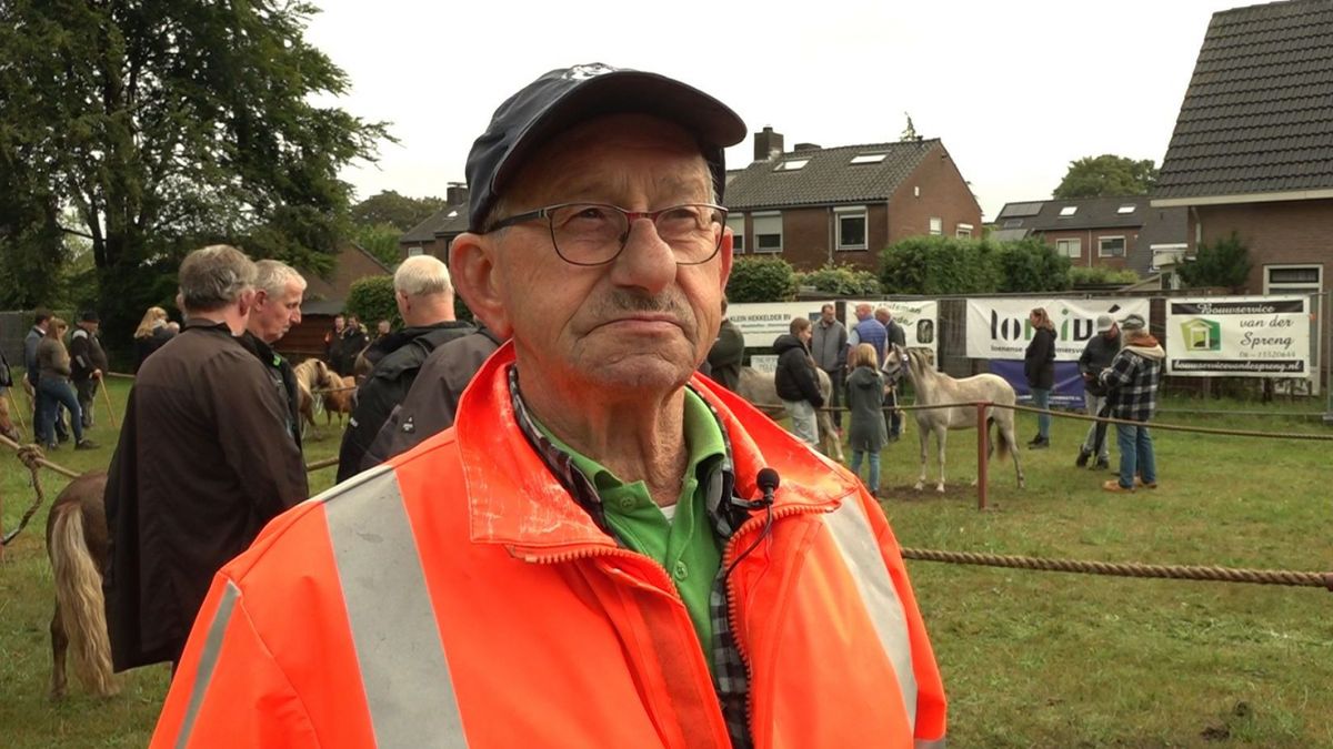 Loense Moandag drijft op vrijwilligers - Omroep Gelderland