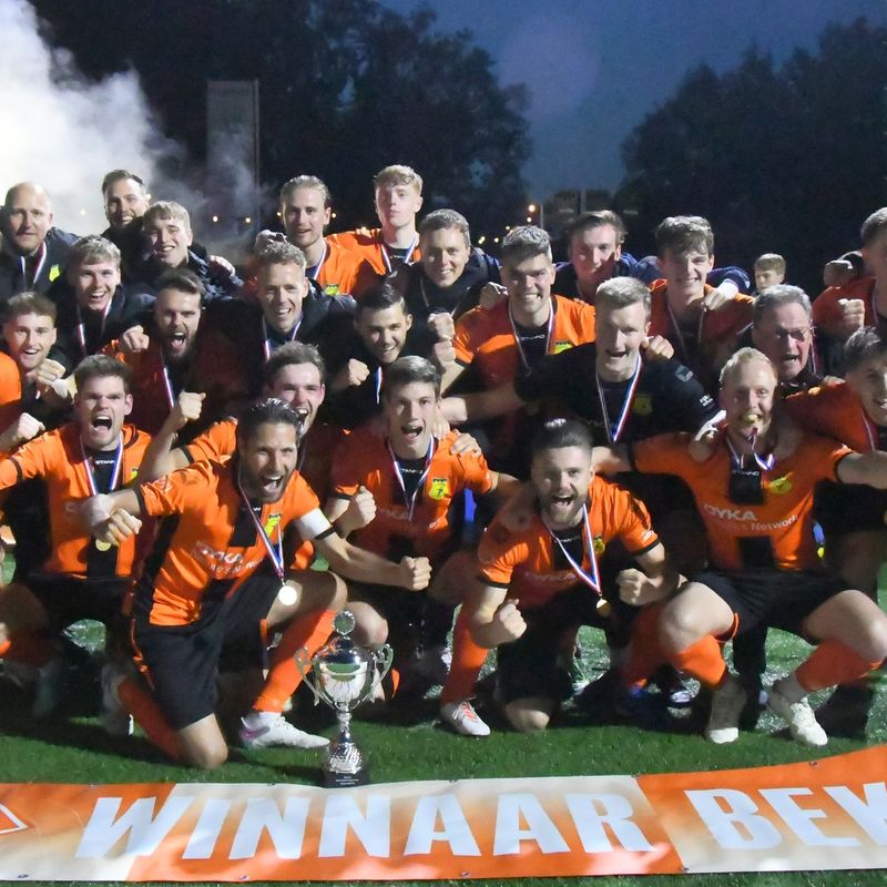 Blijdschap bij bekerwinnaar Olde Veste ondanks nieuwe wending titelsoap ...