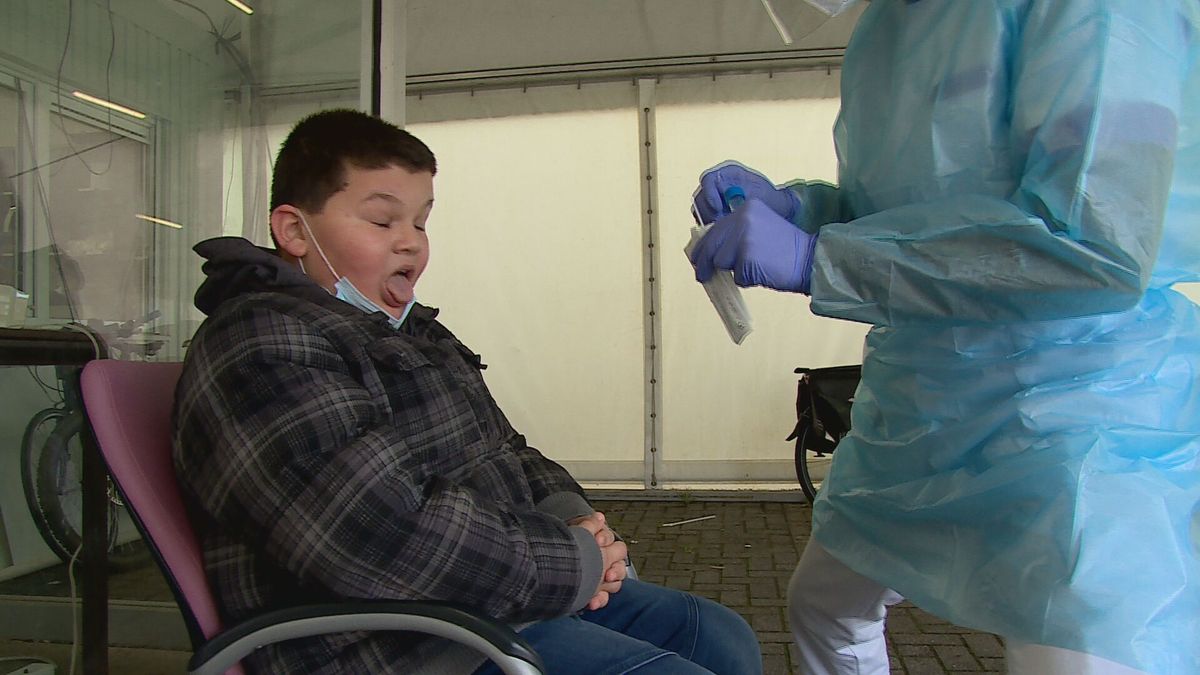Geluk bij een ongeluk voor Zeeuwse kinderen: geen stokje in neus bij ...