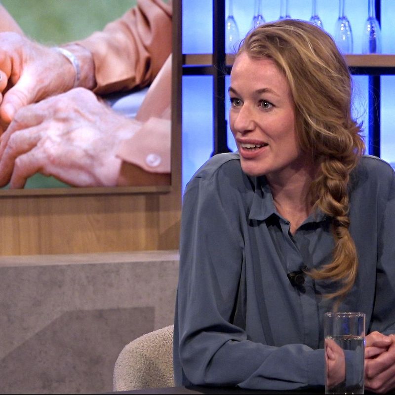 Jonge mantelzorgers hebben zelf ook vaak klachten: 'Uitputting, stress ...