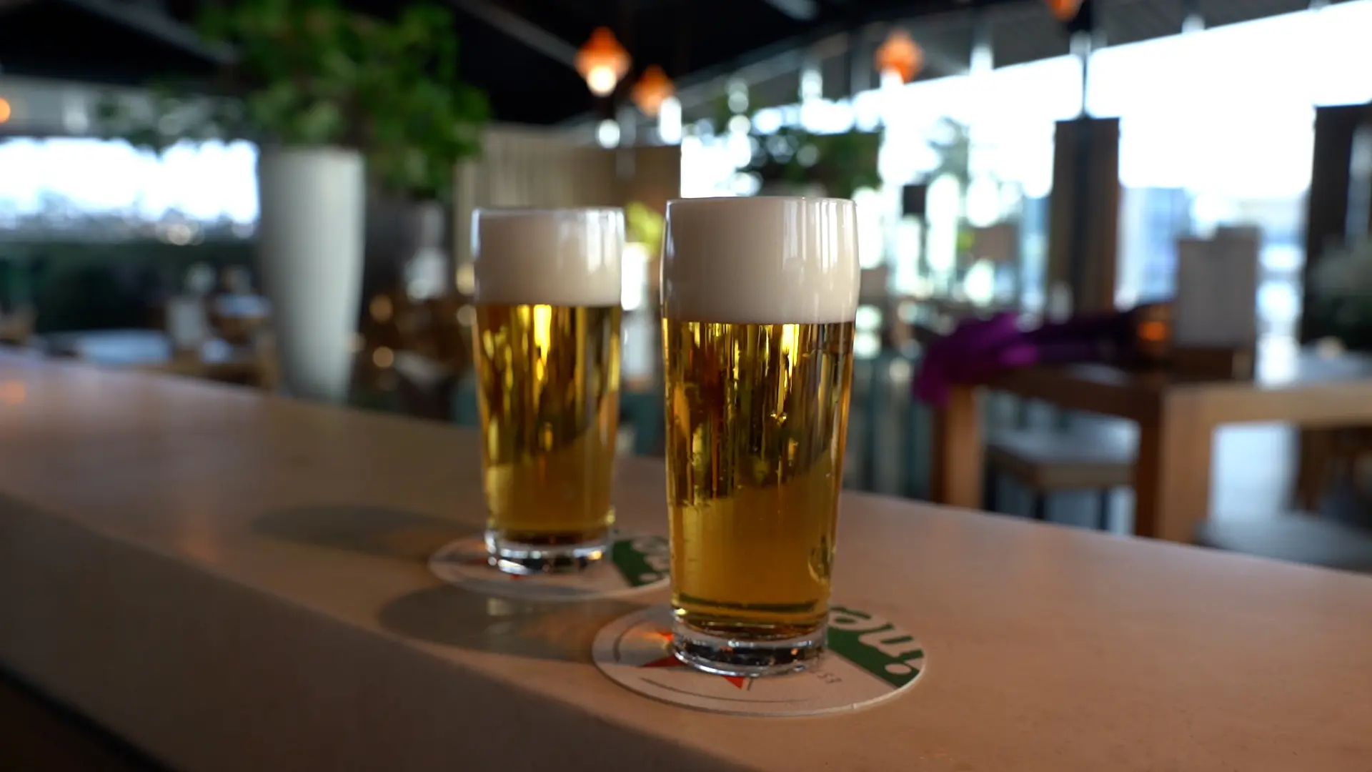 Janiek deed mee aan NK biertappen: "Schuimkraag van twee vingers is ...
