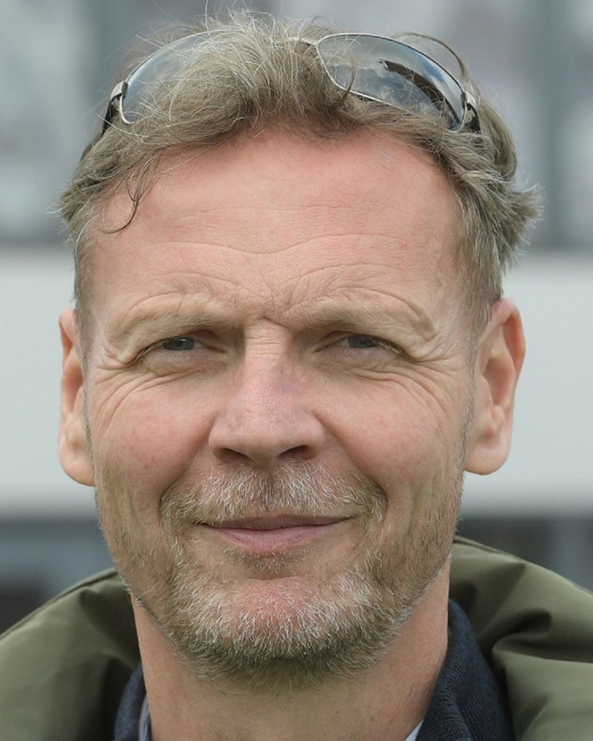 Kaatsdirecteur Dirk Jan van der Woud krijgt na rechtszaak zijn baan ...