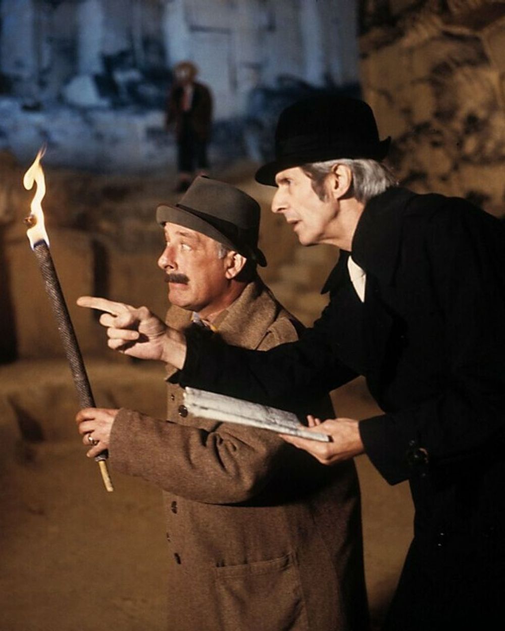 ‘Watzeggie?’ Dove B2 van Bassie en Adriaan overleden op 96-jarige ...