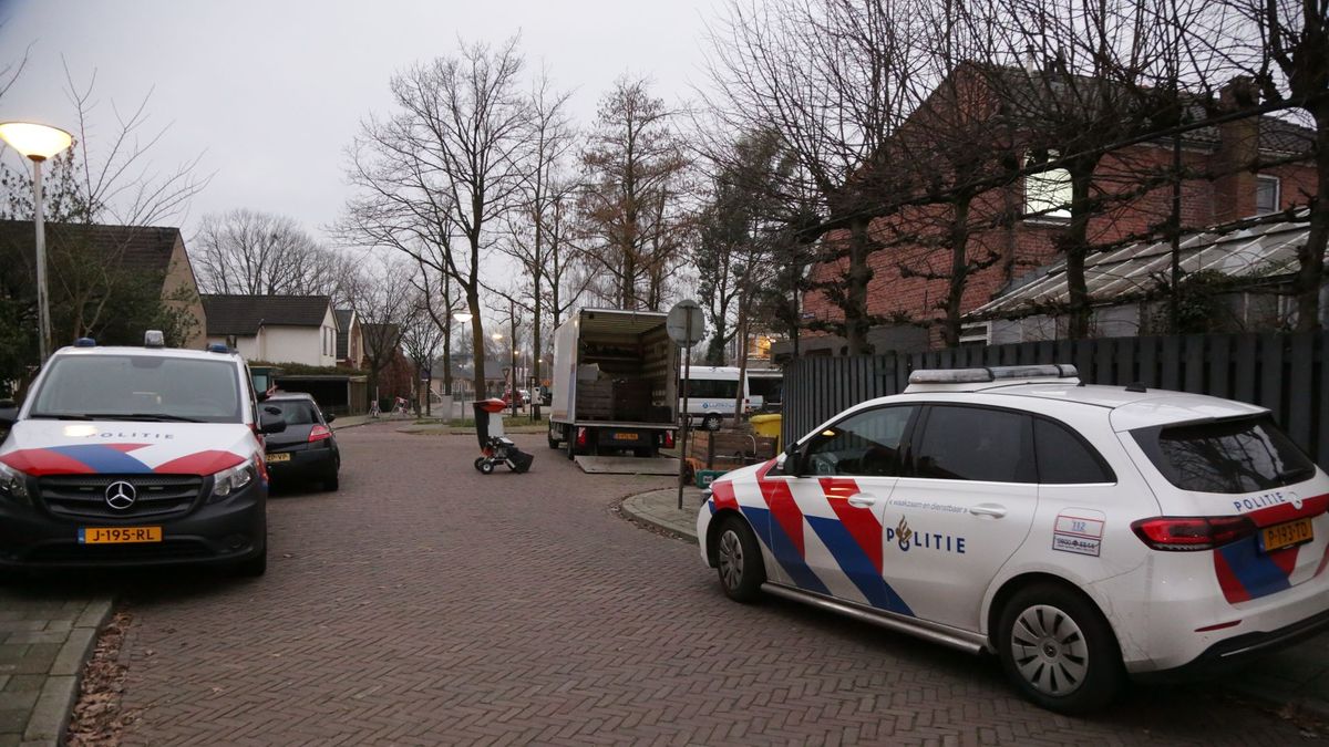 112 Nieuws: Dieven op heterdaad betrapt, hennepkwekerij ontmanteld in ...