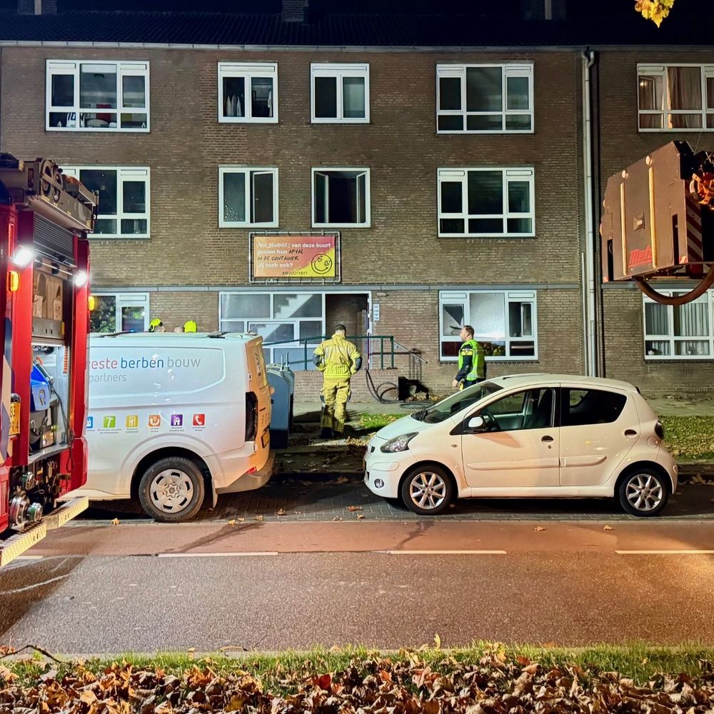 Brandweer moet deur openbreken om in woning te komen - L1 Nieuws