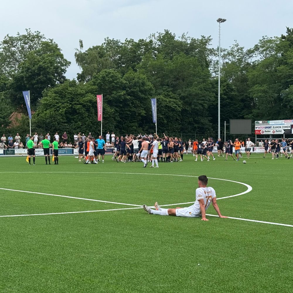 Geen promotie voor FC Zuidwolde: SV Losser te sterk in hitte van ...