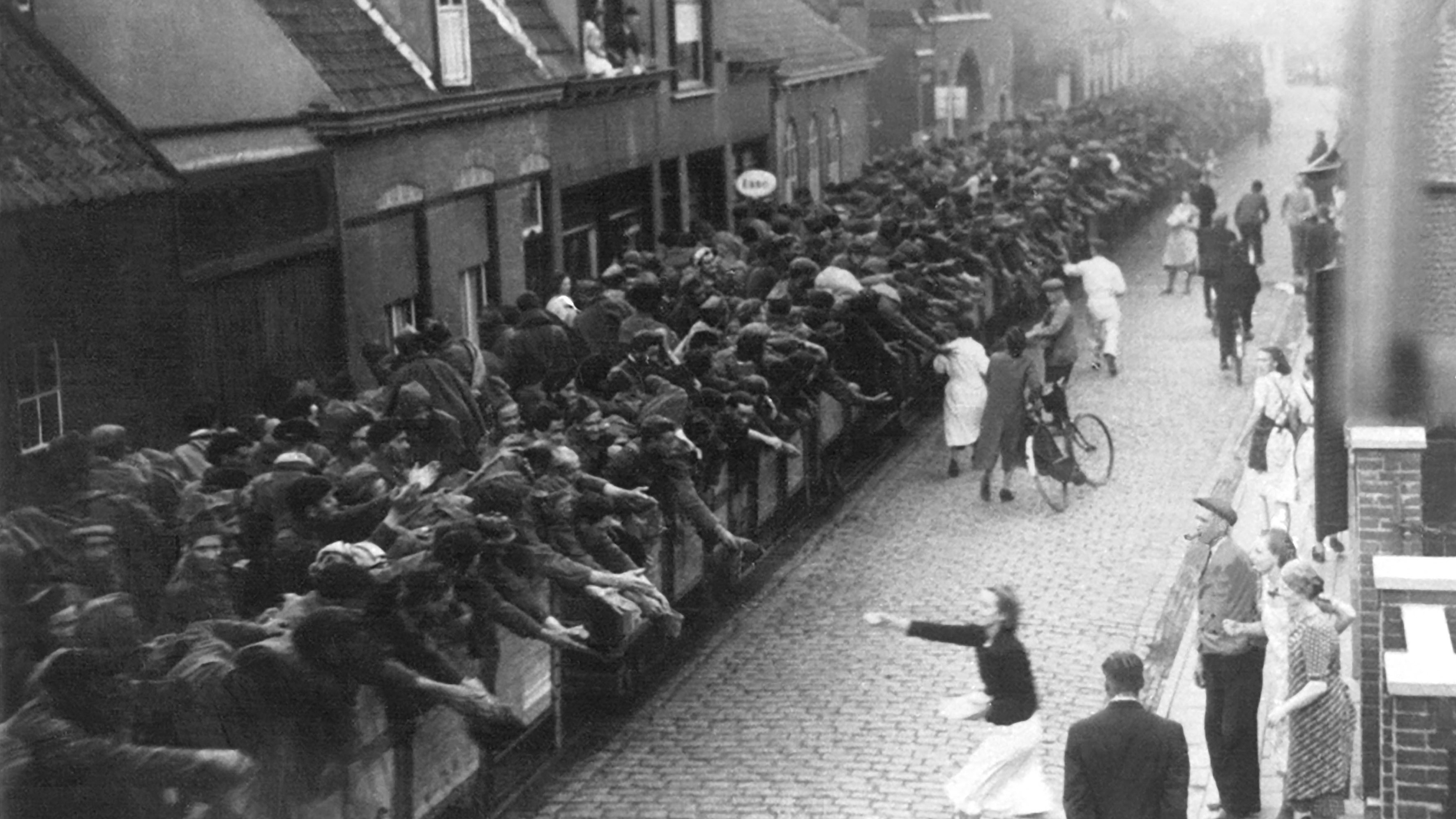 Landelijke expositie met Zeeuwse oorlogsfoto's gaat van start - Omroep ...
