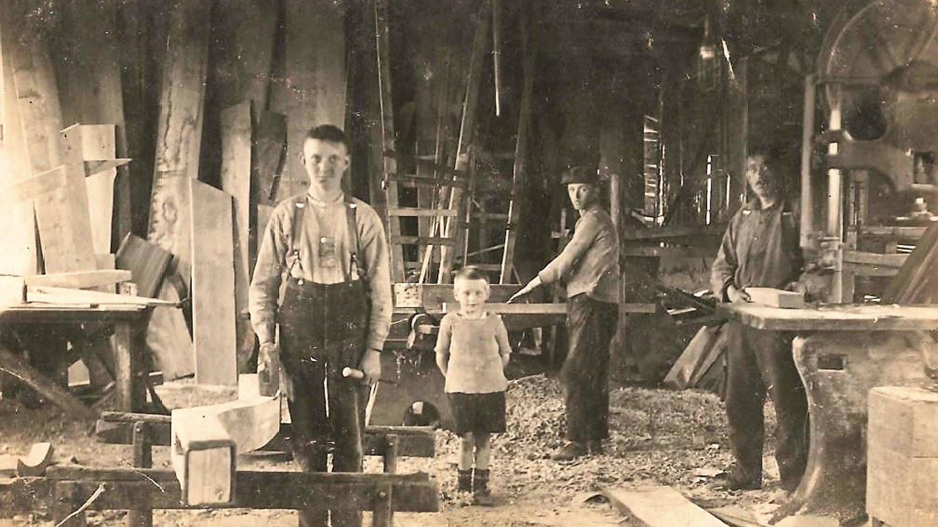 Hoving Holland: na 90 jaar robuuste wereldveroveraar - RTV Noord