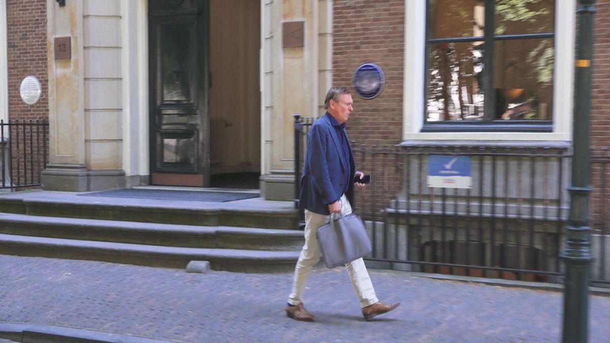 Bruno Bruins voert gesprekken met Haagse raad op geheime locatie op het ...