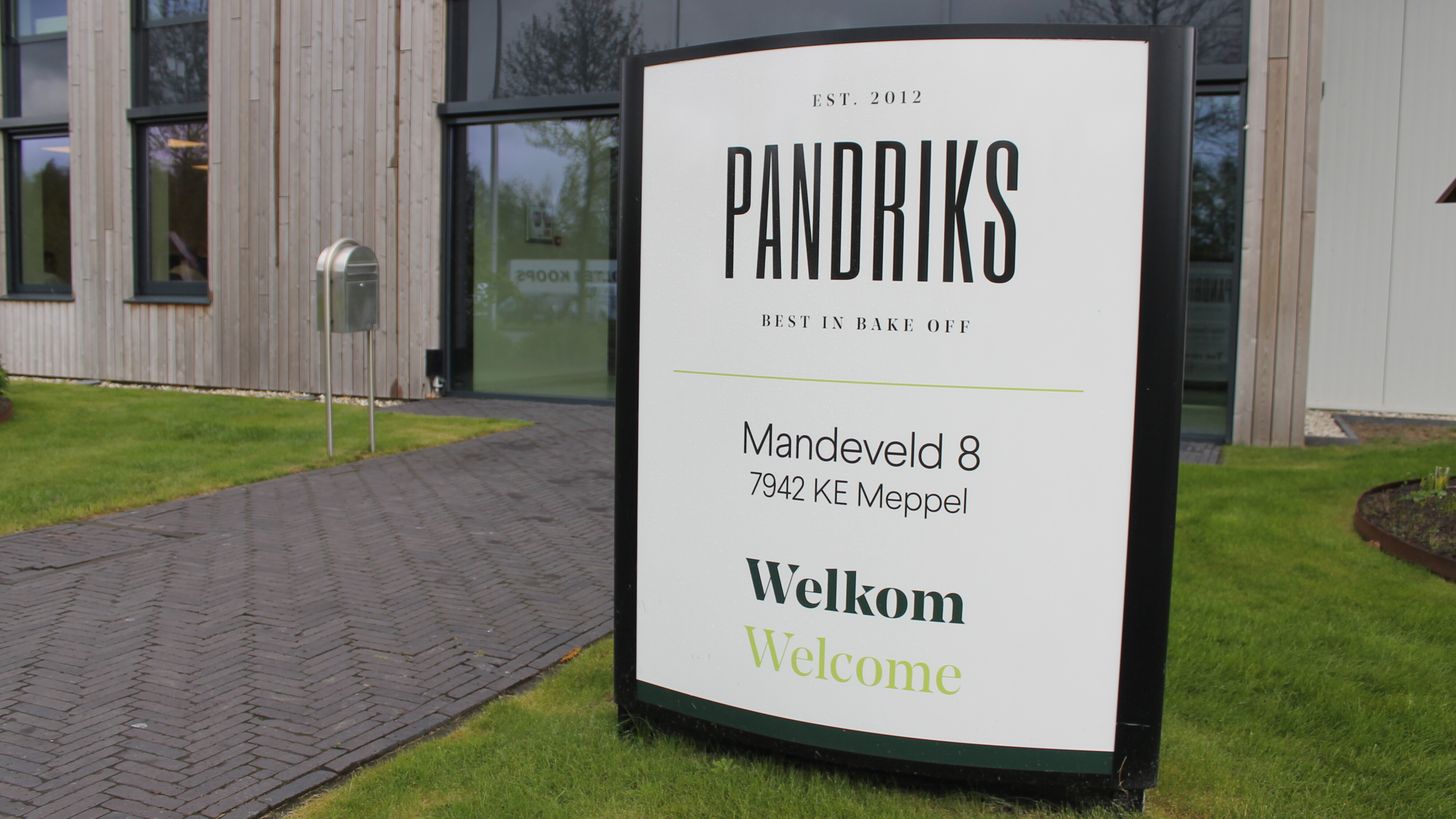 Bakkerij Pandriks in Meppel komt in handen van Frans miljardenbedrijf ...