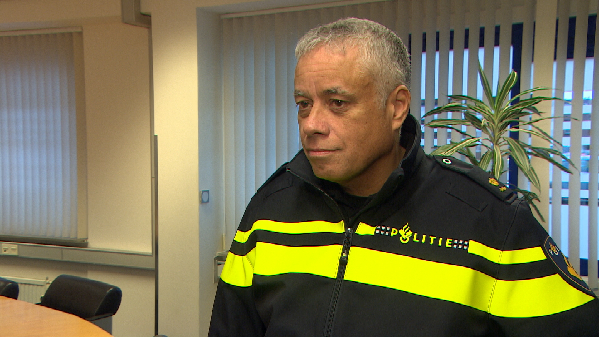 Politiechef Manusama wordt burgemeester in Capelle aan den IJssel ...