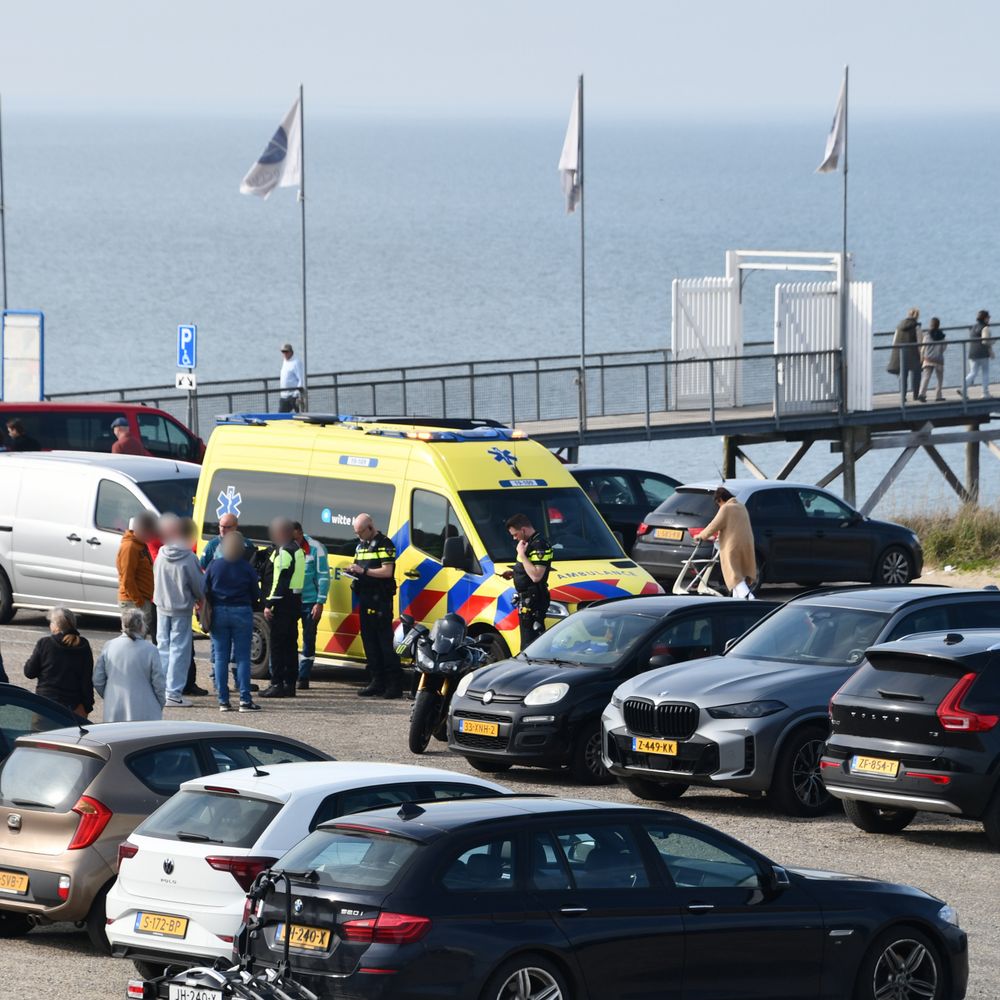 Voetganger gewond bij botsing met motorrijder - Omroep Zeeland
