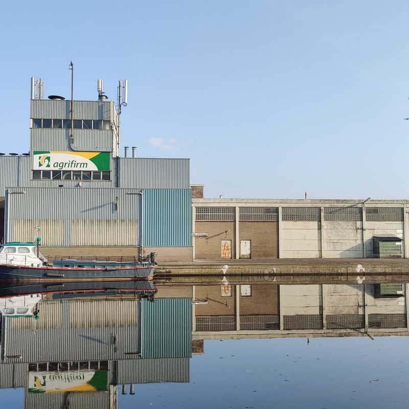 Graanfabriek Hoogeveen is in beeld voor 400 arbeidsmigranten - RTV Drenthe