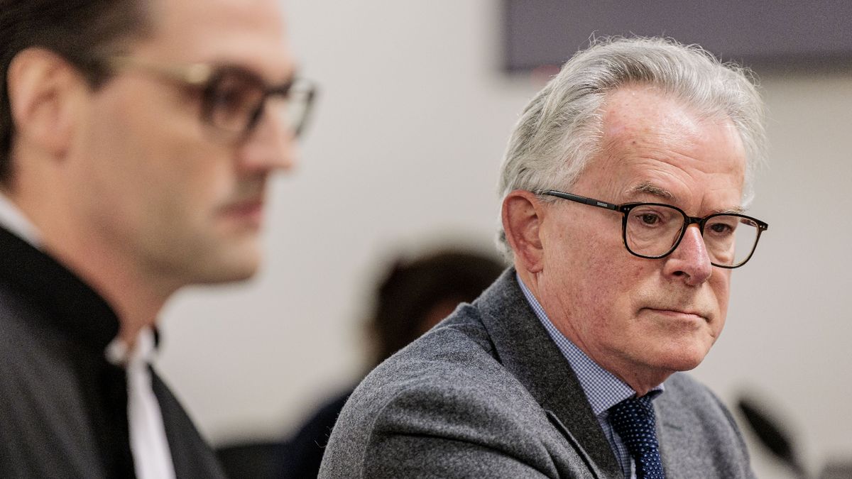 Oud-burgemeester Koen Schuiling doet bij NRC boekje open over vertrek ...