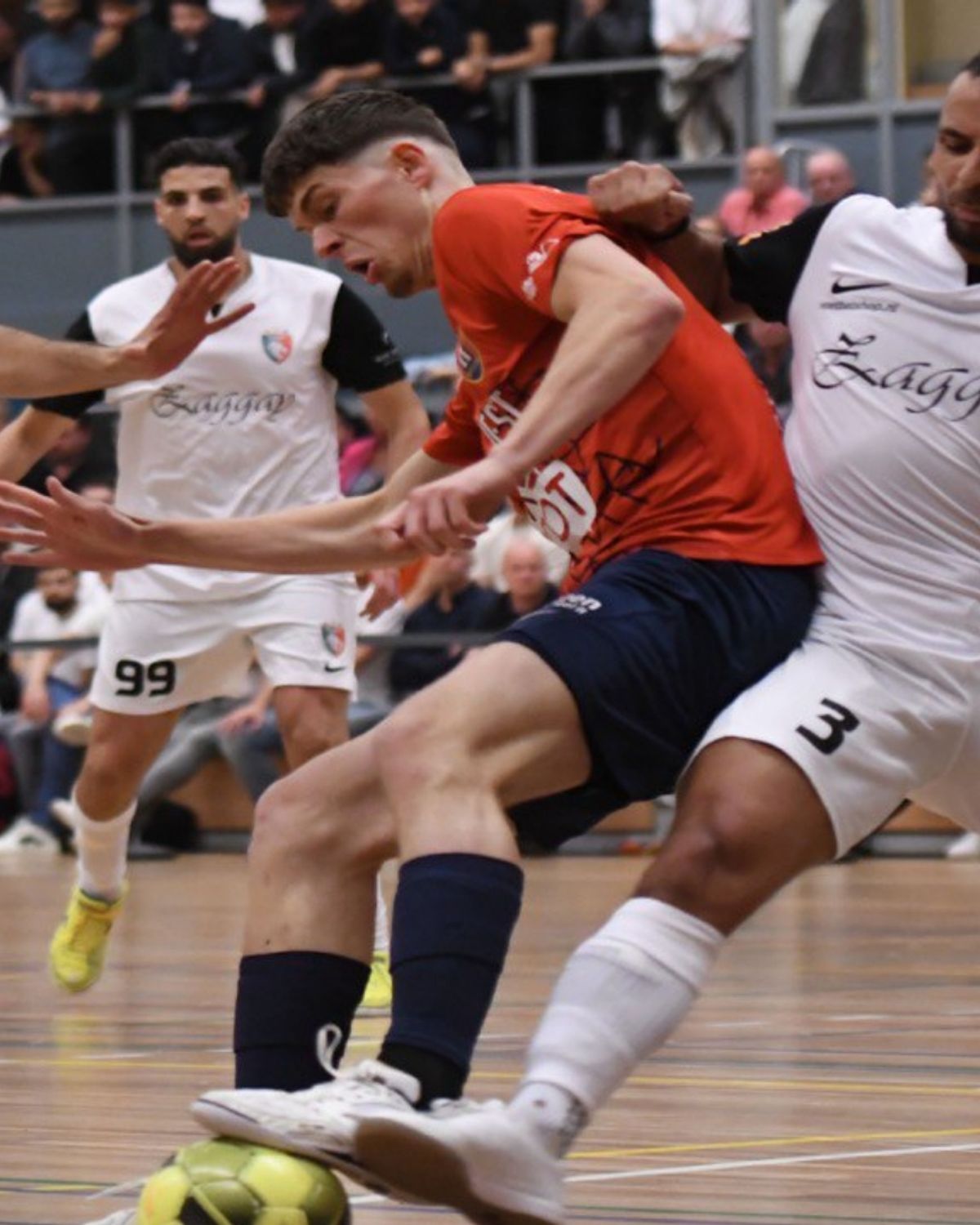 Stan van der Wal gaat op jacht naar landstitel zaalvoetbal met Hovocubo ...