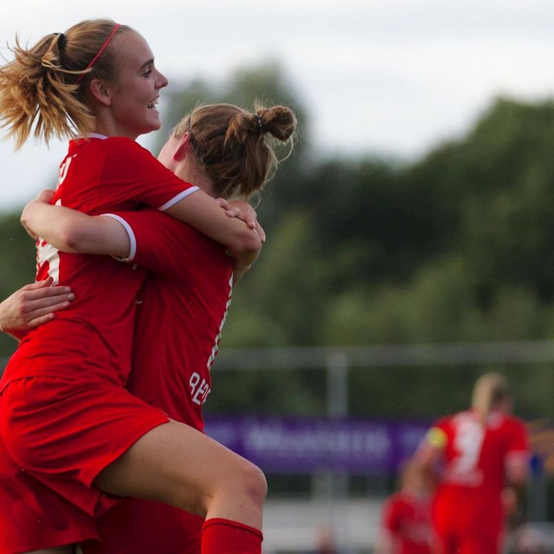FC Twente Vrouwen wint tweede Champions League-duel - Oost