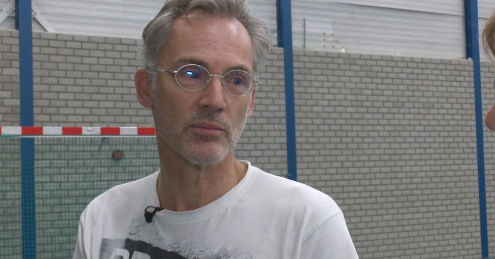 Jonge mensen met dementie: 'Iedereen om me heen gaat door en ik sta stil' - RTV Utrecht