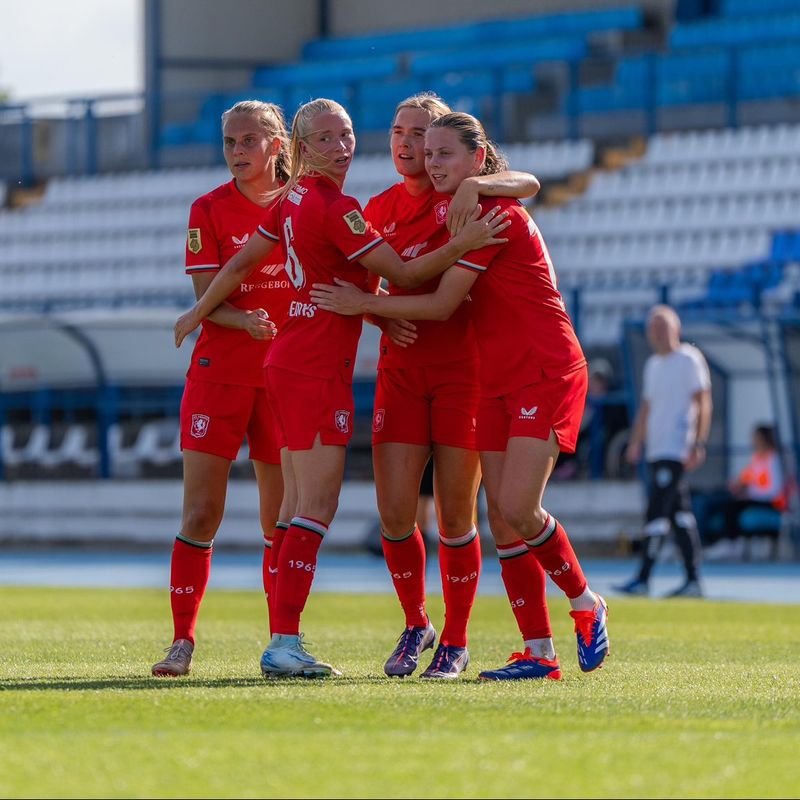 Samenvatting: FC Twente Vrouwen na ruime zege op Osijek bijna zeker van CL - Oost