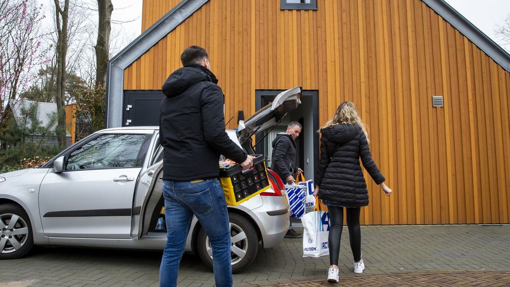 Tien jaar legaal wonen op vakantiepark; minister wil gemeentes dwingen ...